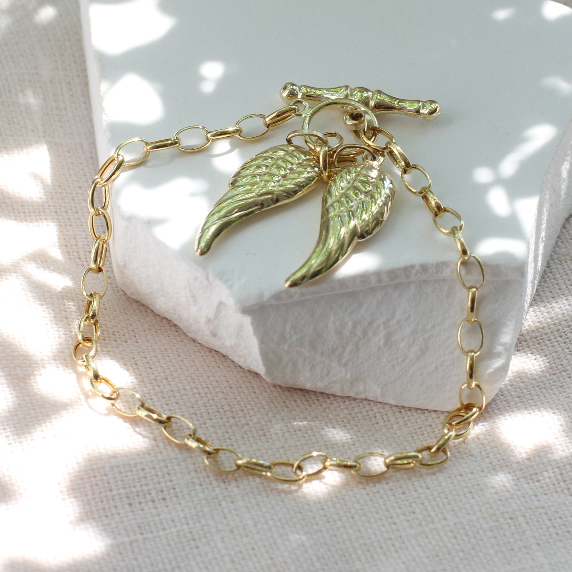 9ct Yellow Gold Angel Wing T-Bar Bracelet – Hurley Burley